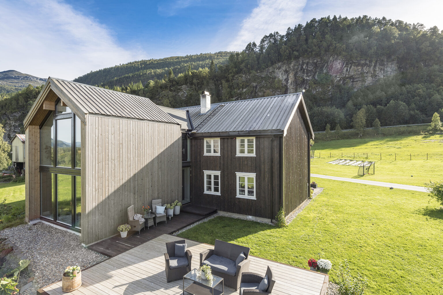 Dobbelfals rett kant med fuge | MøreRoyal behandlet kledning