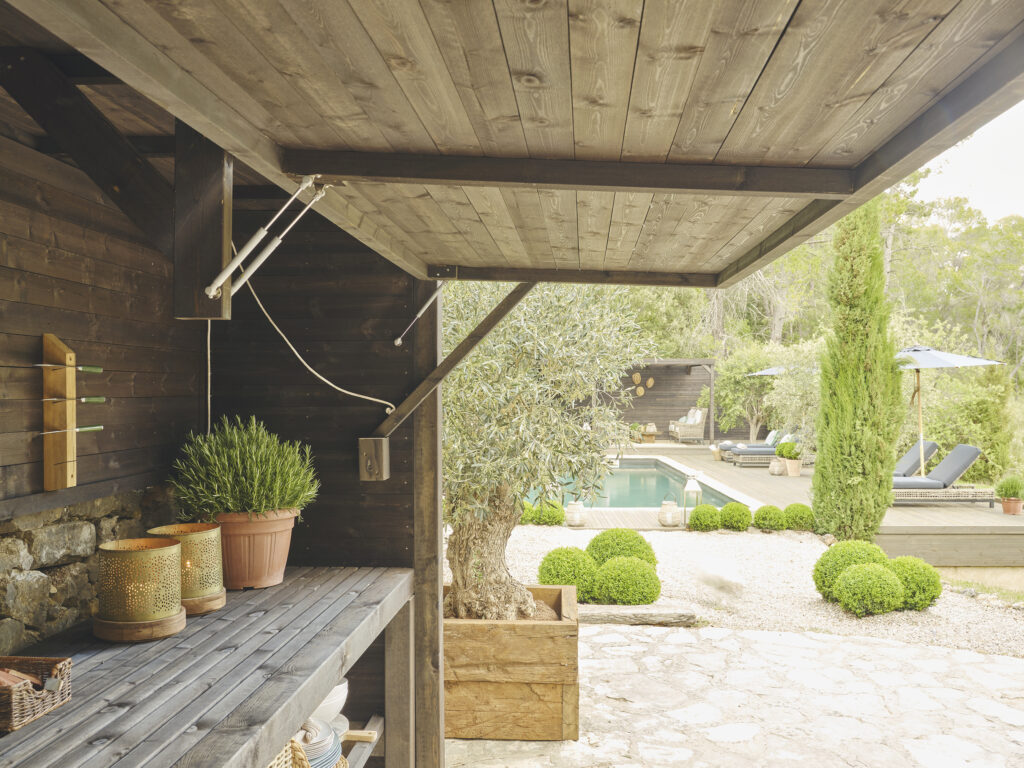 Slik planlegger du utekjøkkenet - Talgø MøreRoyal