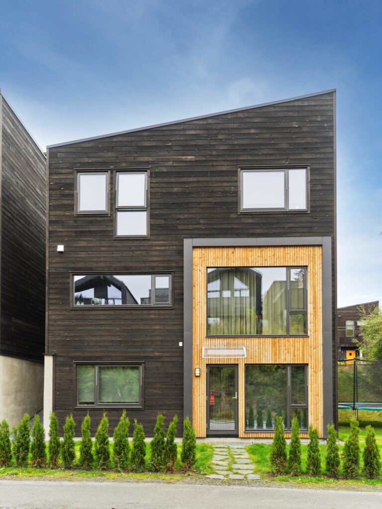 Trend og tradisjon med MøreRoyal i fargen svart - Talgø MøreRoyal